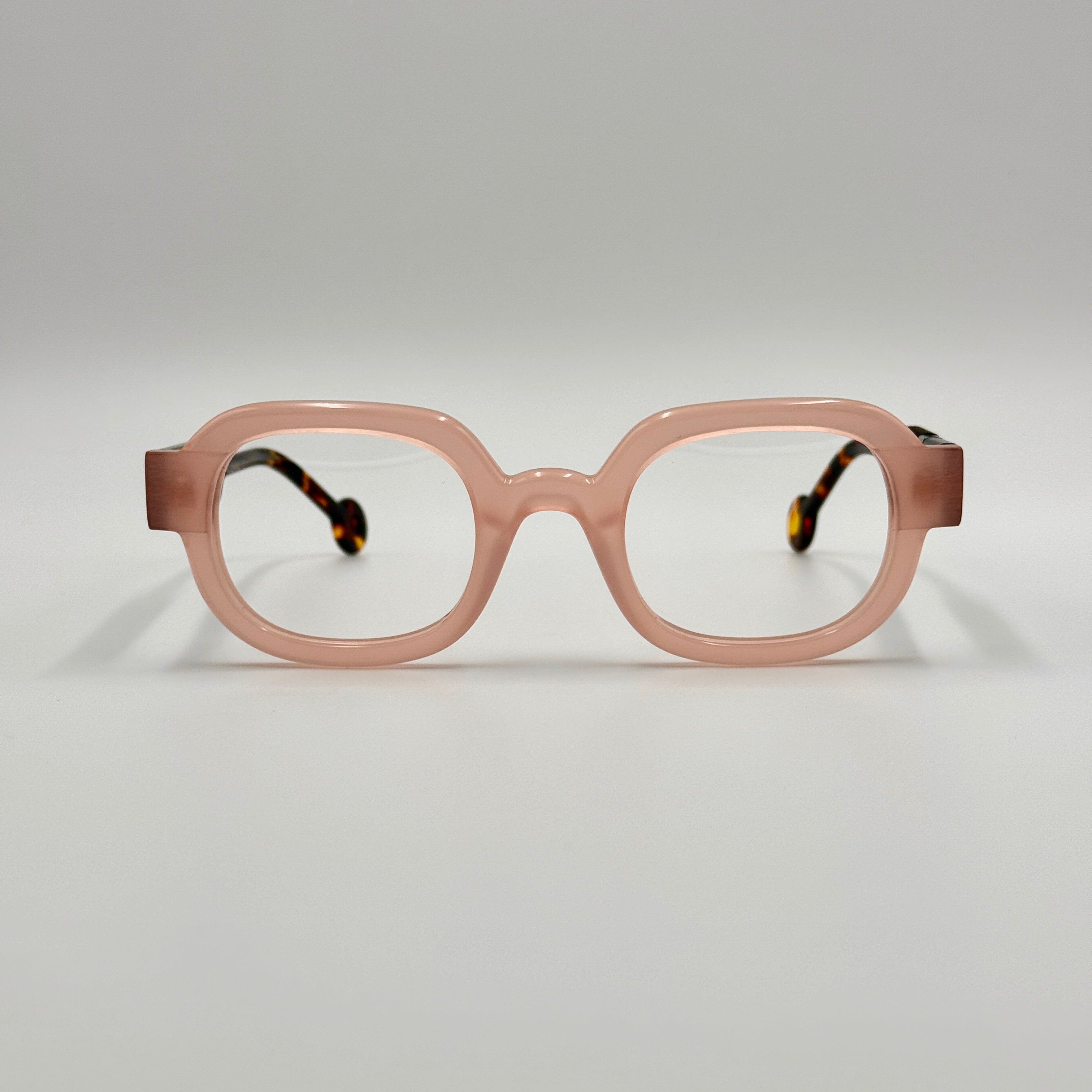 Anne et Valentin, Watz, 23C22 Pink / Tort – Carlton Eyelab