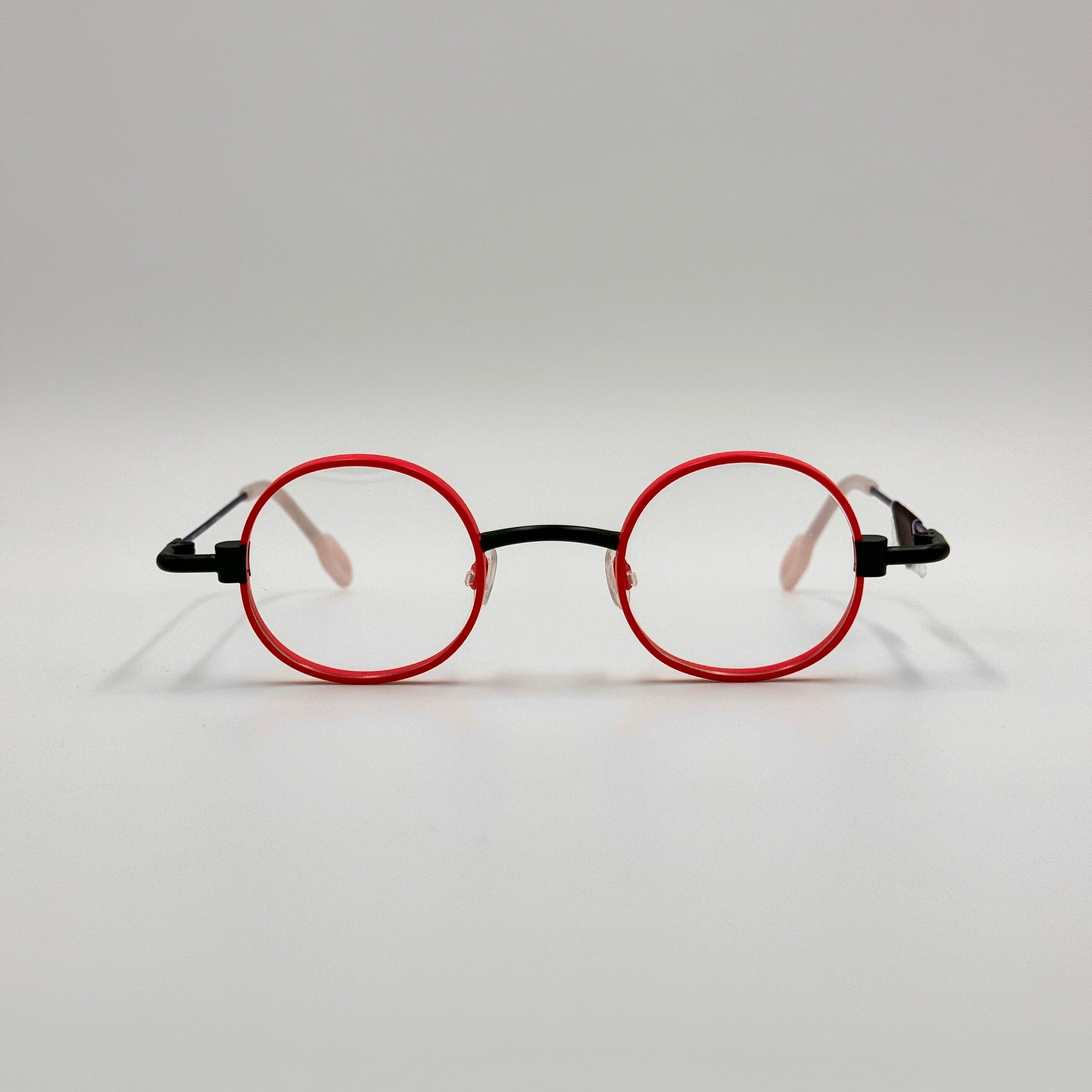 Anne et Valentin, Mecacool, 23C60 Red / Navy – Carlton Eyelab